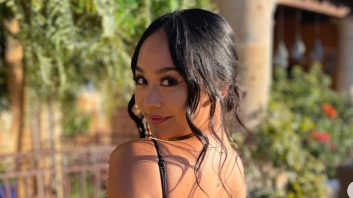 Which Celebrity Couple Does ‘The Bachelor’ Contestant Lea Cayanan ...