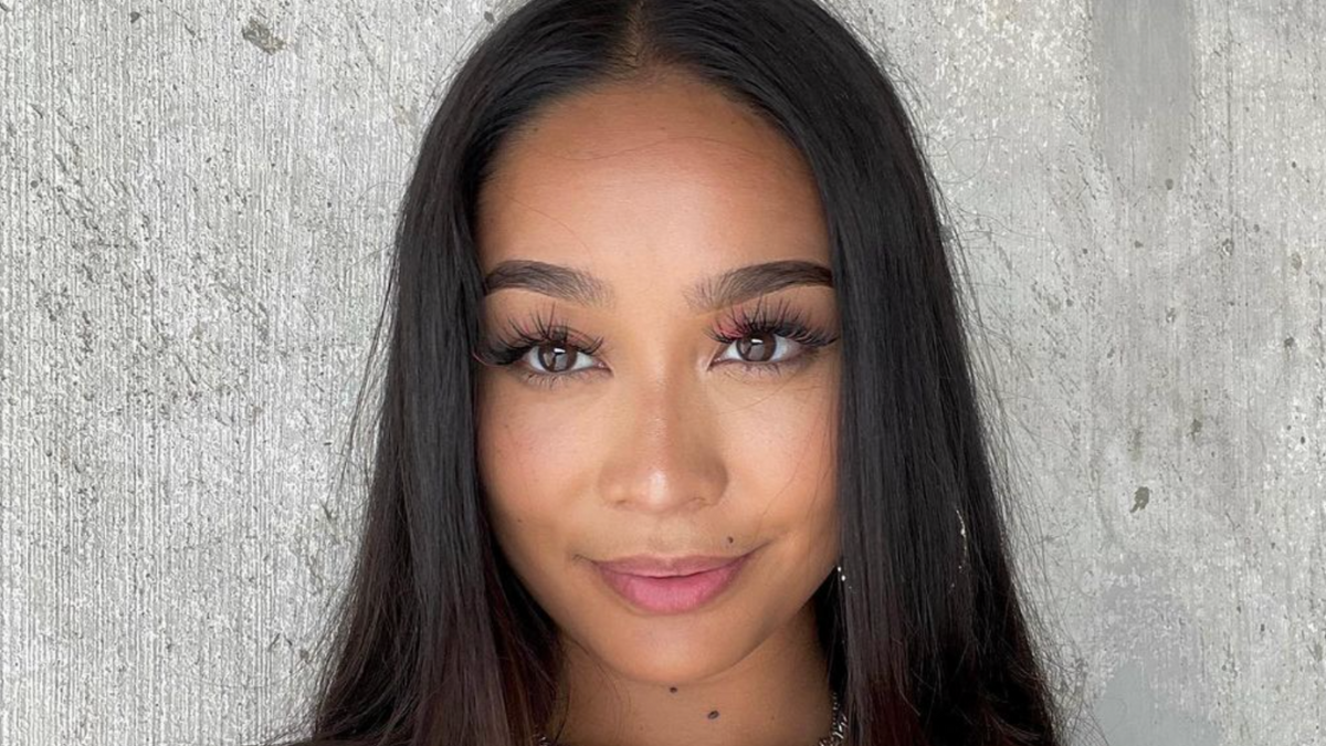 What Is ‘The Bachelor’ Star Lea Cayanan’s Biggest Pet Peeve, and Is It ...