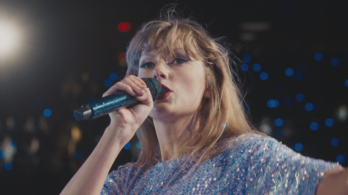 All Taylor Swift Album Covers in Order