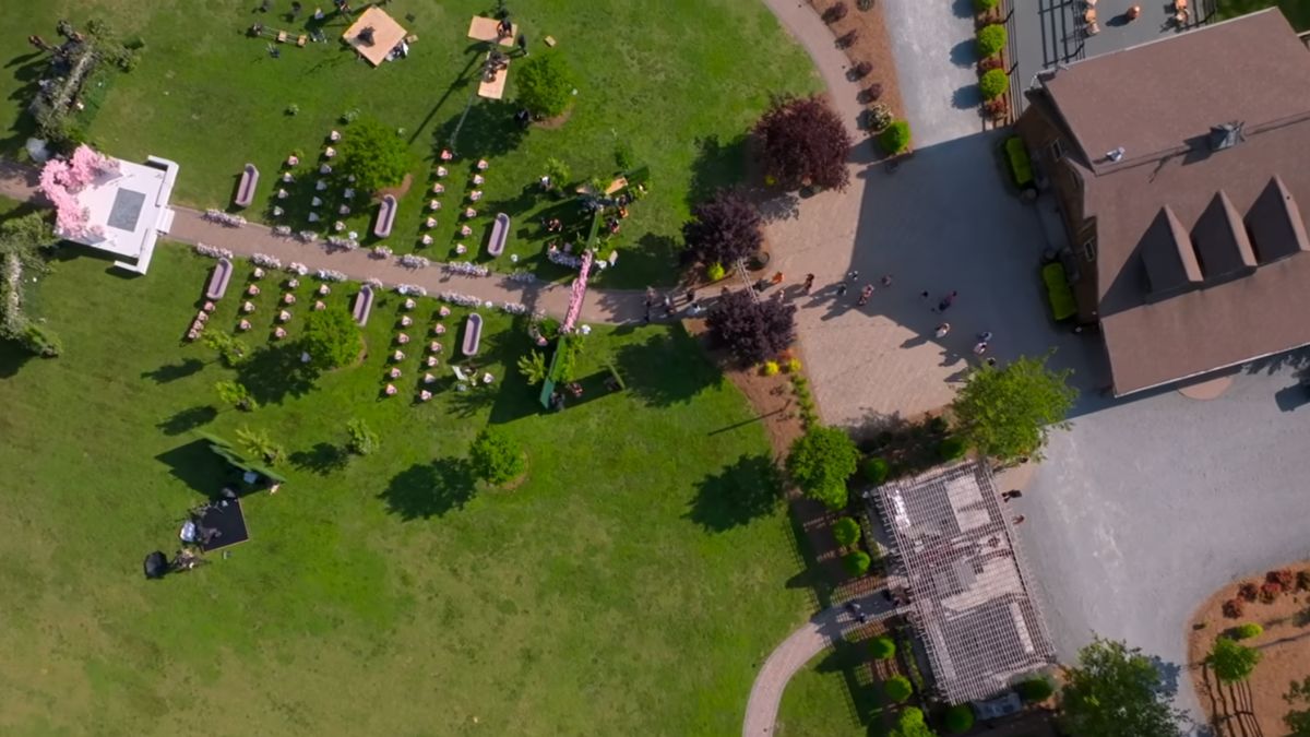 Where Is Cedar Creek Ranch, the Venue Used for the ‘Love Is Blind ...