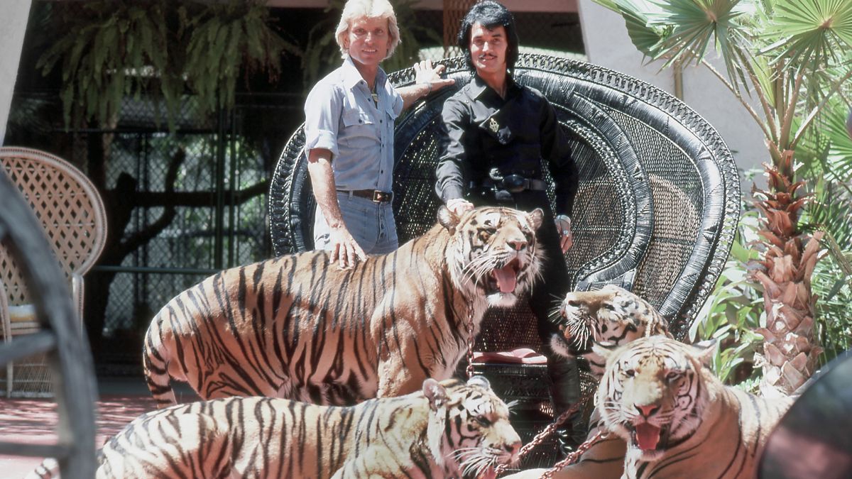 What Happened To Siegfried and Roy? Explained