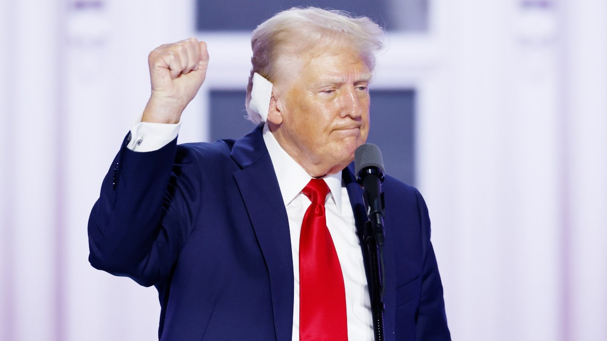 'Perfectly centered on Trump's head': Chilling footage reveals just how ...