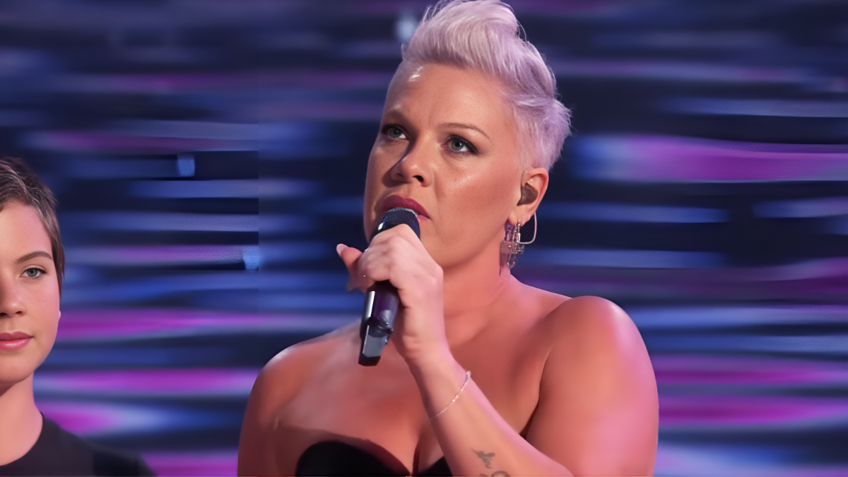 Who Sang With Pink At the DNC?