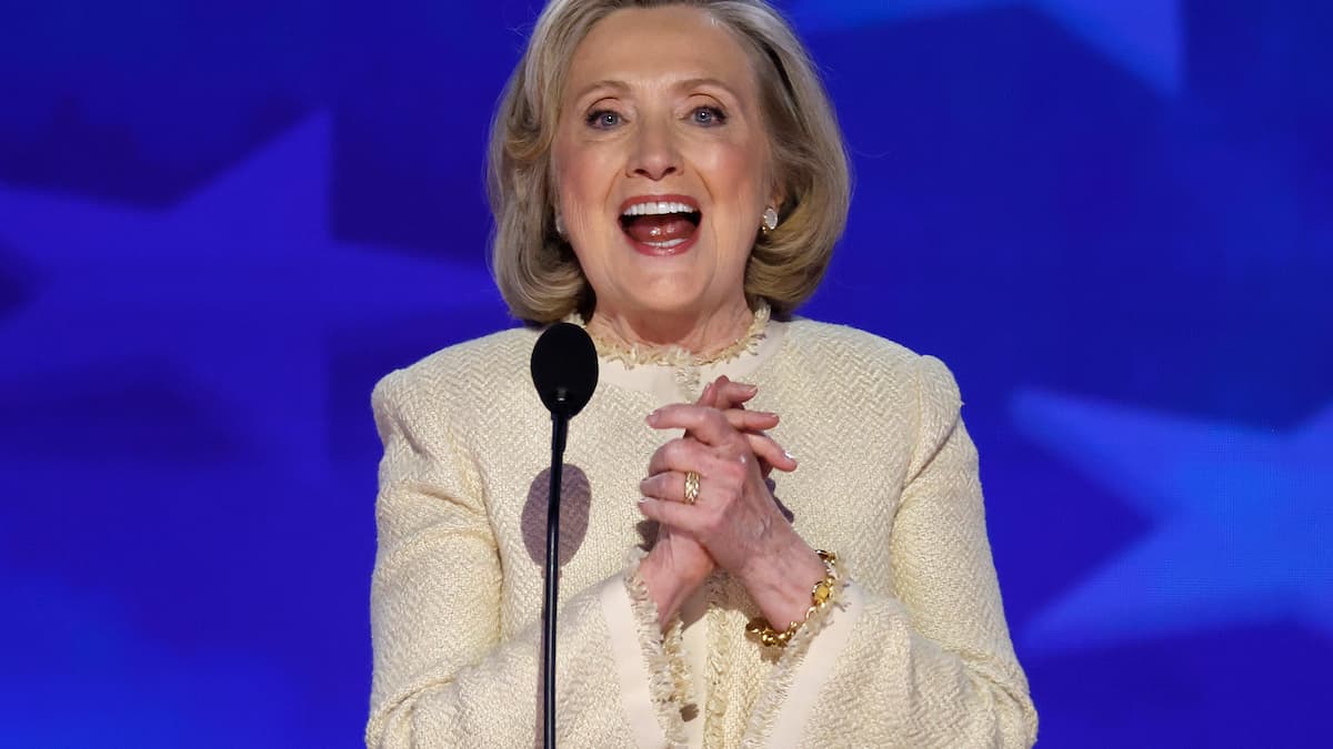 Has Hillary Clinton Had Plastic Surgery? Her 2024 DNC Glow-Up, Explained