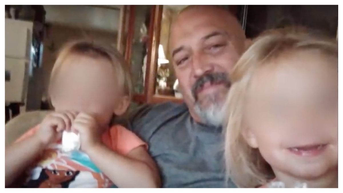 Who Is Robert Brians, the Man Who Intentionally Drove His Twin Toddler ...