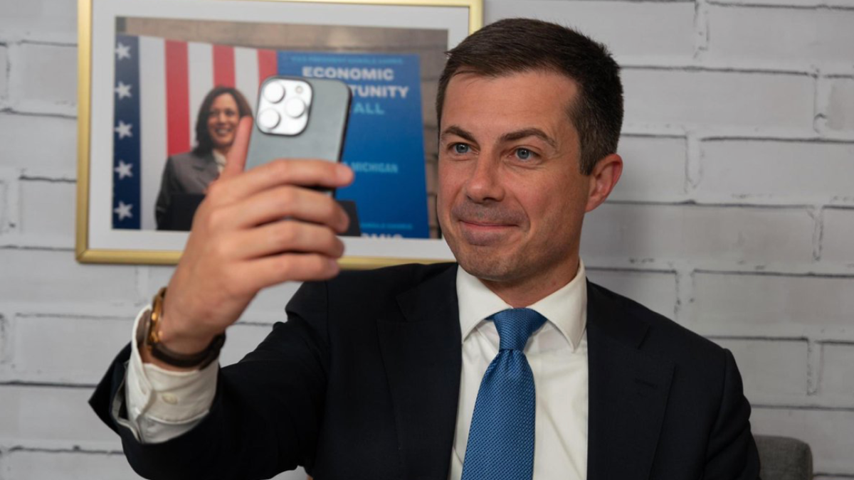 ‘Figured It Was Time’: Pete Buttigieg Made a Huge Announcement Before ...