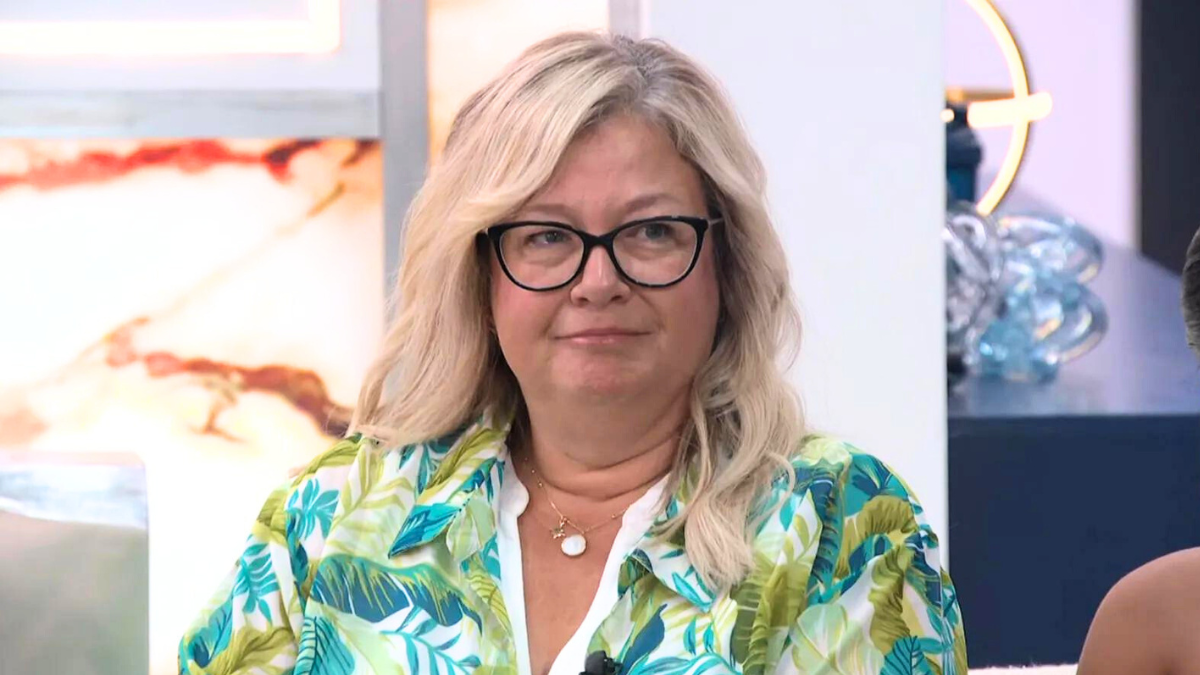 ‘Big Brother’ Host Julie Chen Moonves Reveals How Angela Murray’s Manic ...