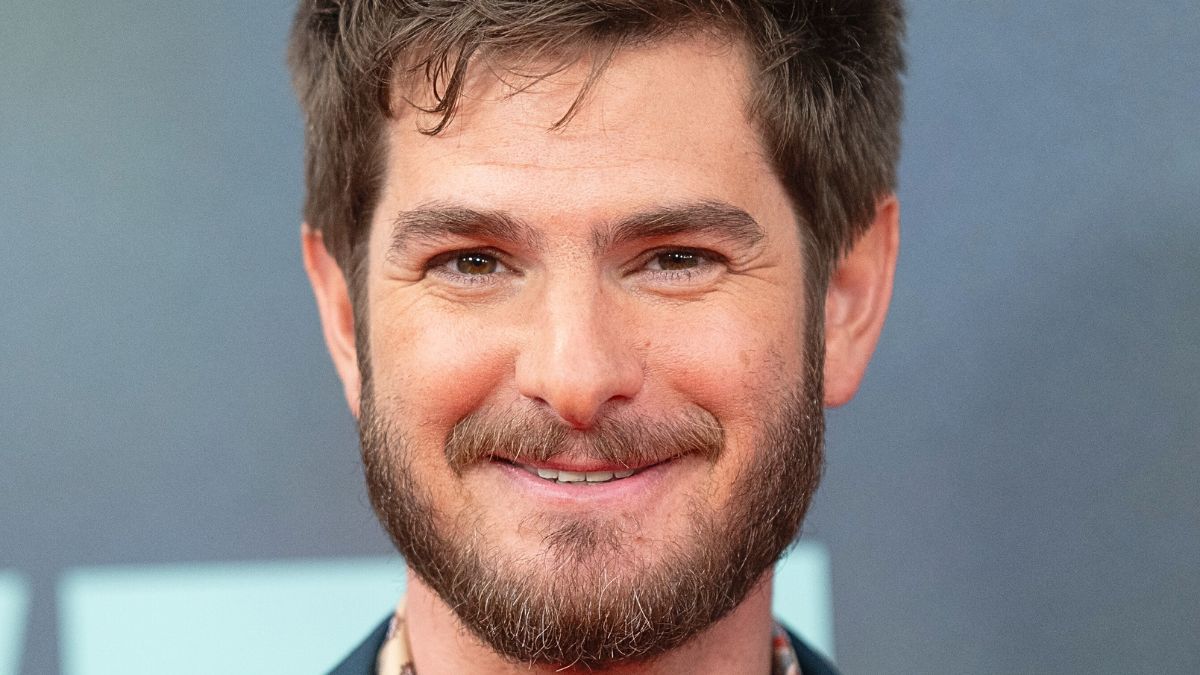 'Looks like he liked to bite': These reactions to Andrew Garfield's ...