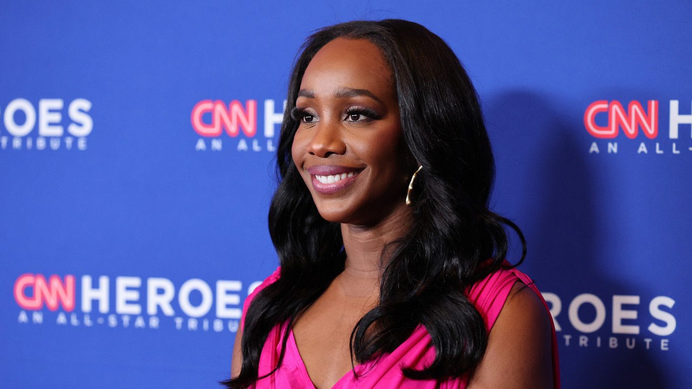 Why Did Abby Phillip Kick a Guest Off Her Show? That Awful 'Beeper ...