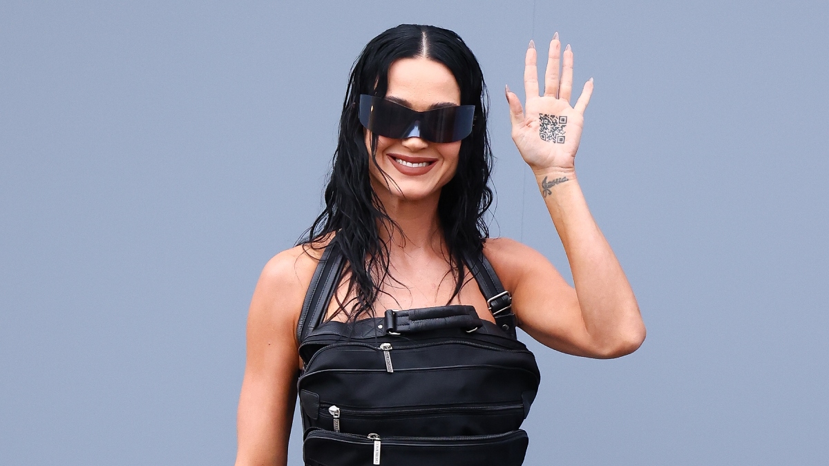 Katy Perry is an edgy little Barbie in skin-baring top, and wait 'til ...