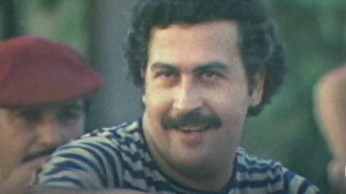 The Pablo Escobar White House picture, explained – We Got This Covered