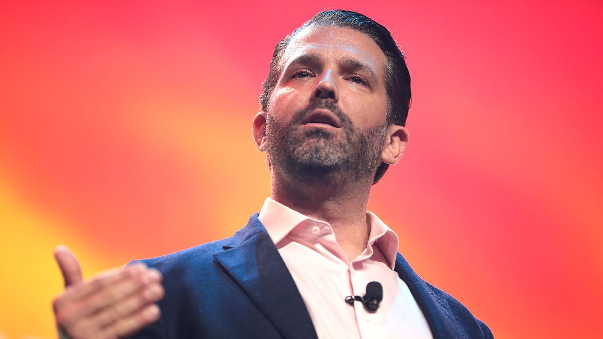 Don’t look, Kimberly Guilfoyle!: Donald Trump Jr’s new girlfriend ...