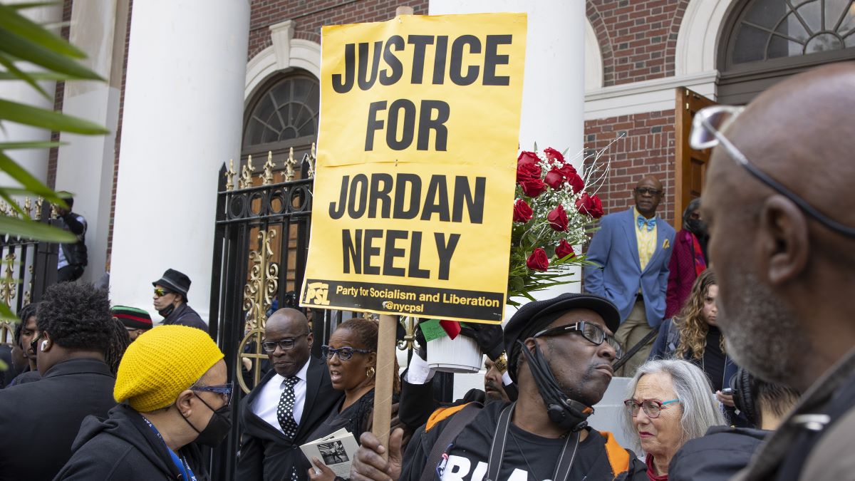 Jordan Neely was killed on the NYC subway by a former Marine. His cause ...