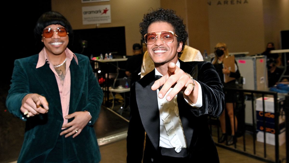 ‘A very unserious man’: Bruno Mars addresses $50 million gambling debt ...