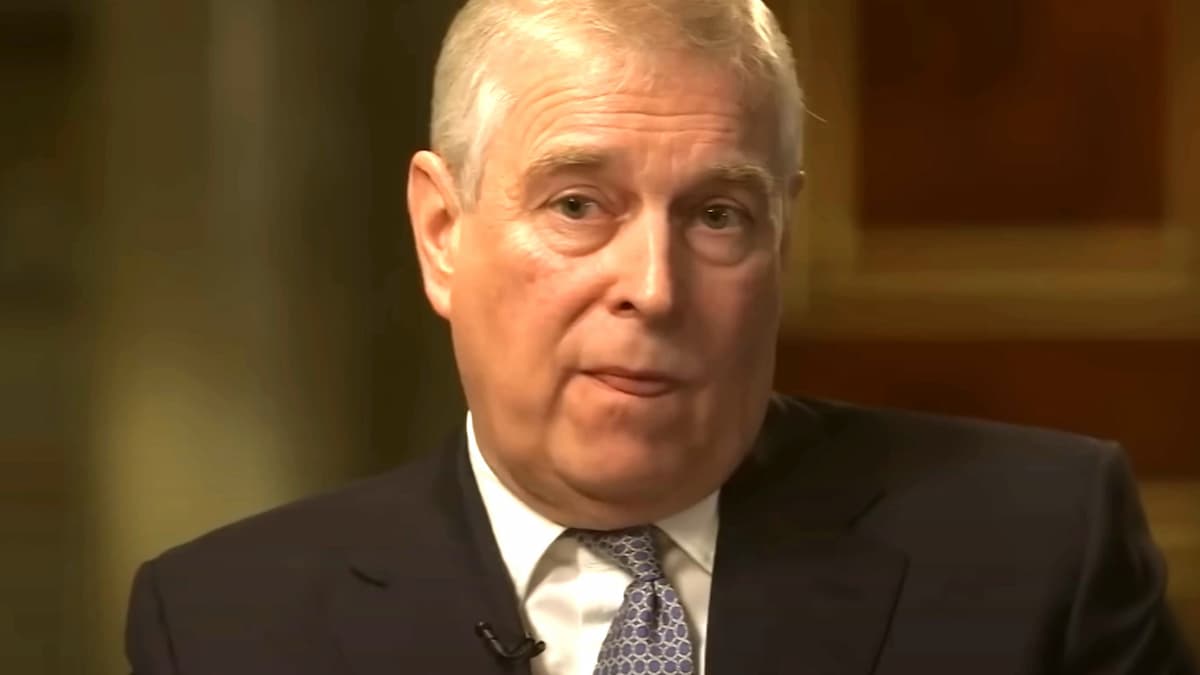 Prince Andrew on the edge of even more scandal as new Jeffrey Epstein ...