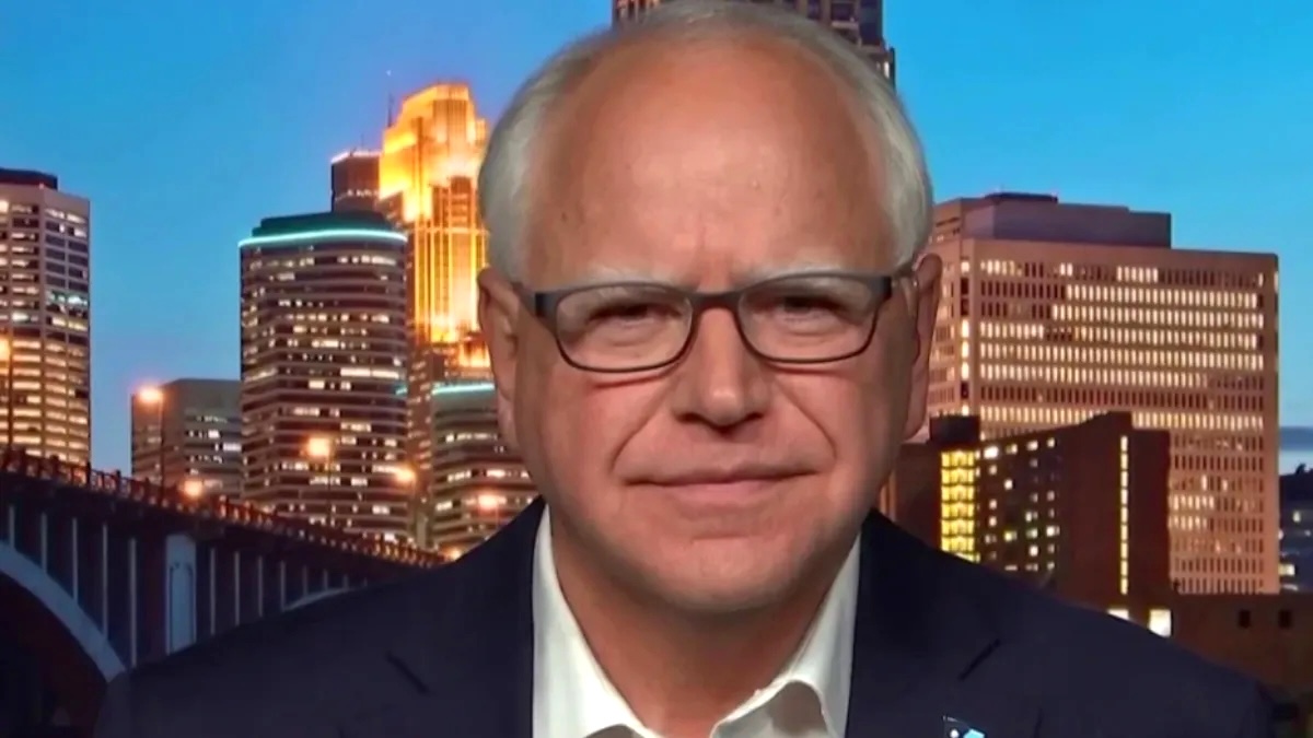 Tim Walz promises he'll do 'anything possible' to ensure 2028 Dem ...